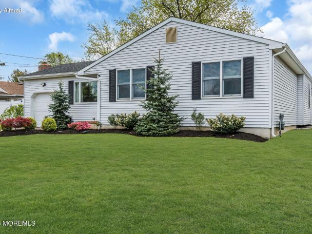 516 Barclay Drive