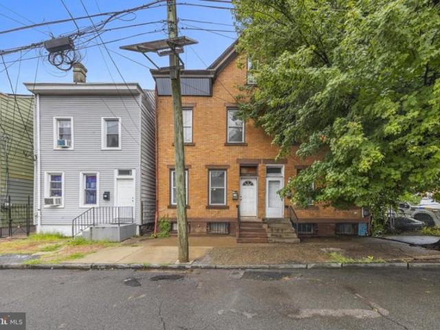 516 Bridge St, Trenton, NJ 08611