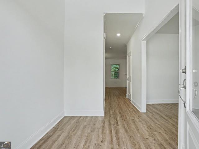 516 Brooks Village Drive