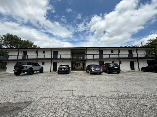 516 Gentleman Road 1 Bedroom Apartment for Rent at 516 Gentleman Rd, Balcones Heights, TX 78201 Balcones Heights