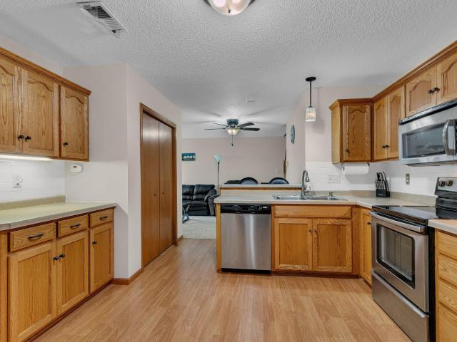 516 Graceview Loop