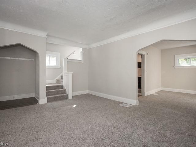 516 E 124th Street
