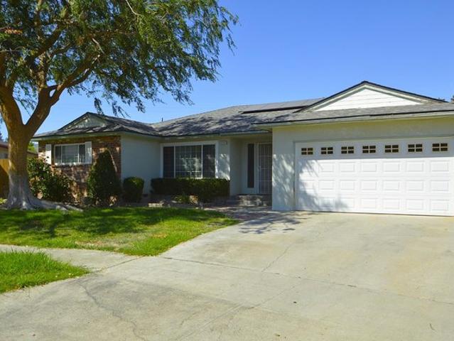 516 E Roberts Ave, Fresno, CA 93710