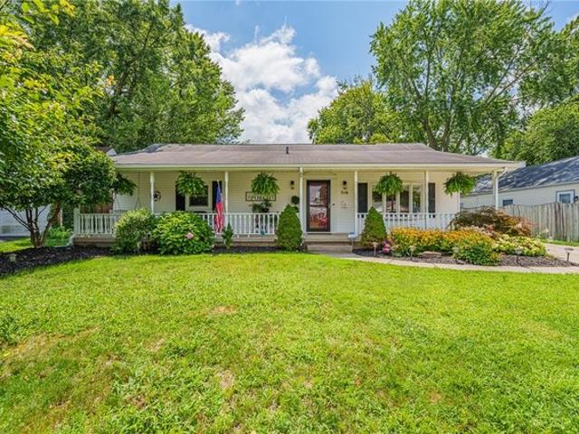 516 Earnshaw Dr, Kettering, OH 45429