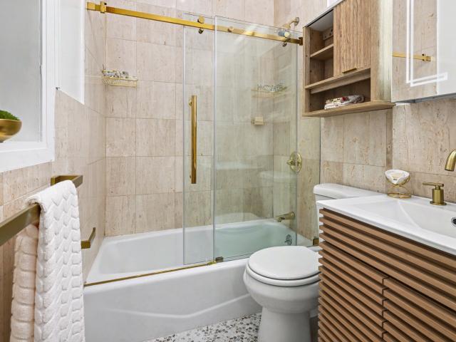 516 East 82nd Street, New York, NY