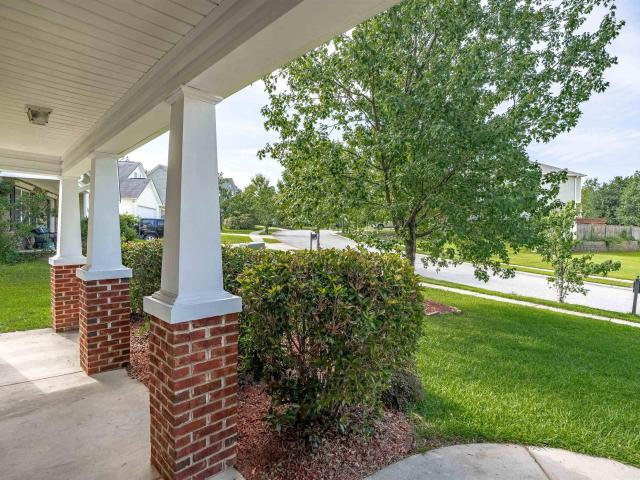 516 Foxstone Drive