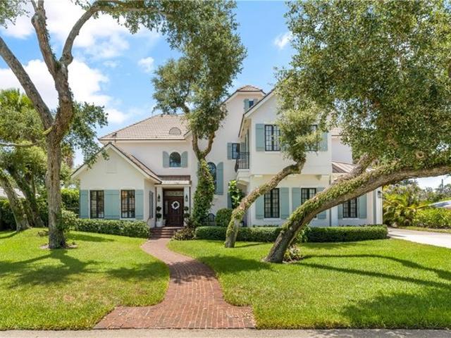 516 Fiddlewood Rd, Vero Beach, FL 32963
