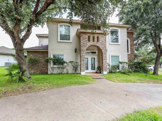 516 Finch Ln, Laredo, TX 78045