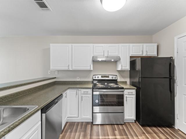 516 Hollyhock Drive H15