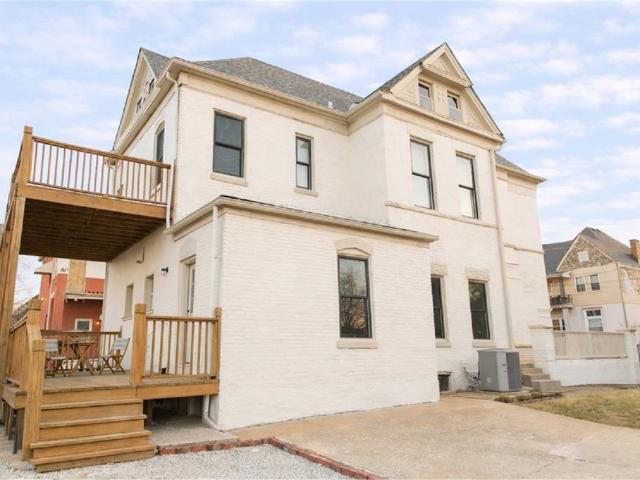 516 Olive Street