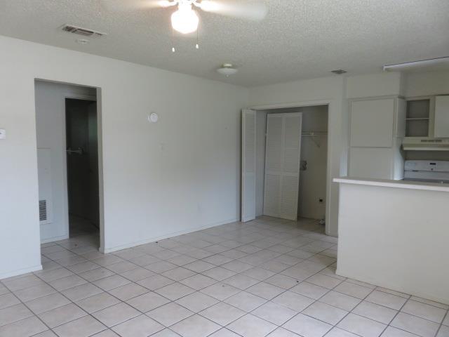 516 Lenora Dr
