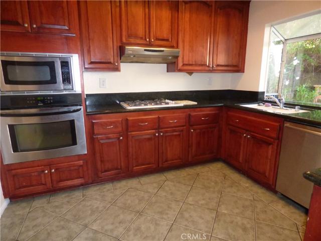516 Monteleone