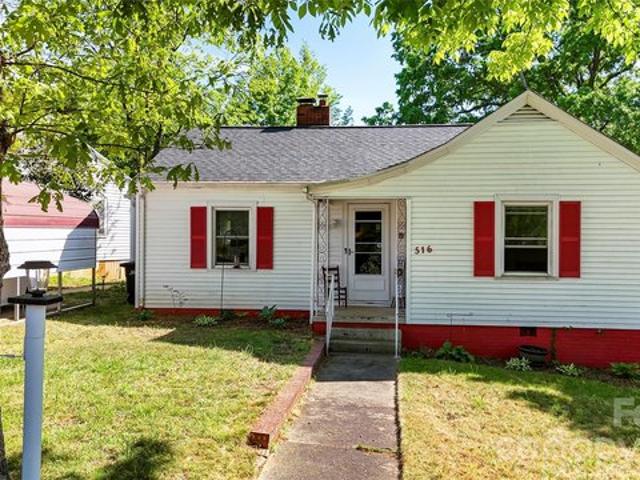516 Margaret Dr, Statesville, NC 28677