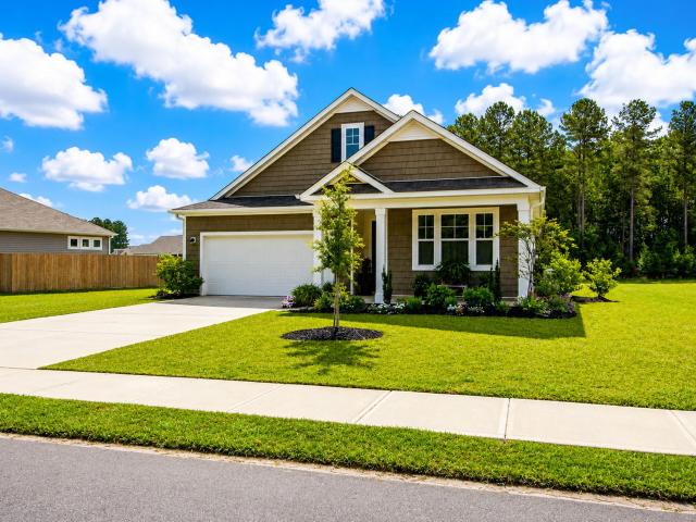 516 Misty Bluff Circle