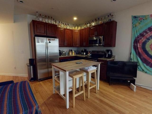 516 N 34th St, Philadelphia, PA 19104