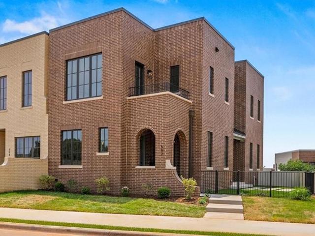 516 NE 2nd St, Oklahoma City, OK 73104