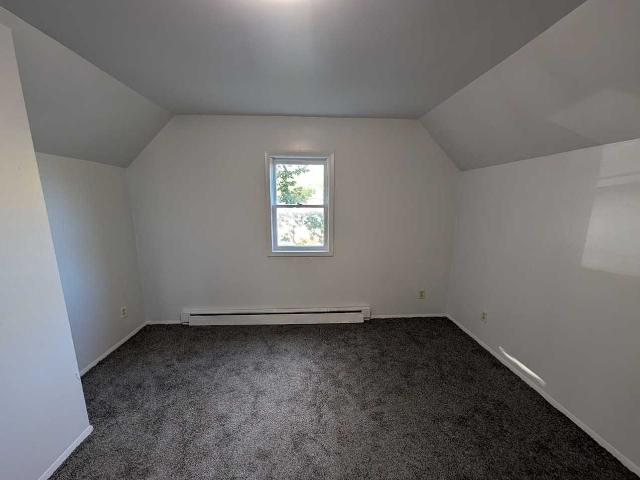516 S 10th 2 Bedroom Apartment for Rent at 516 10th St, Elkhart, IN 46516 West Central