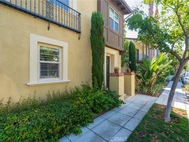 516 S Casita