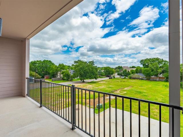 516 S O Connor Rd, Irving, TX 75060 | MLS #21300