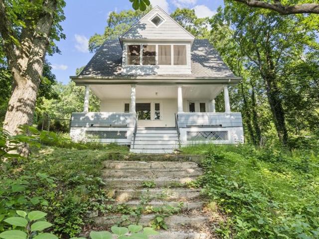 516 Savin Ave, West Haven, CT 06516