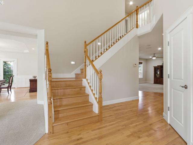 516 SE 200TH PL