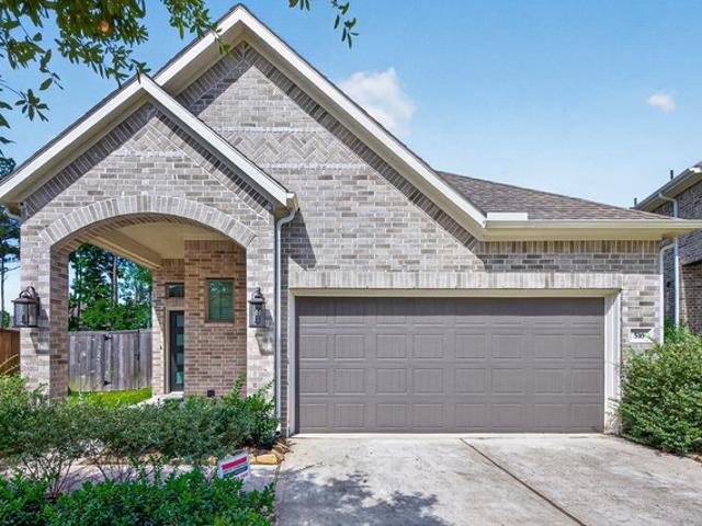516 Shine Ct, Montgomery, TX 77316