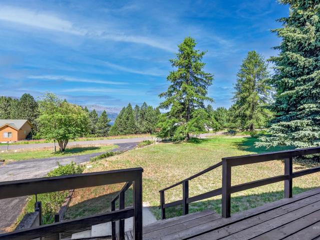 516 Skyline Dr