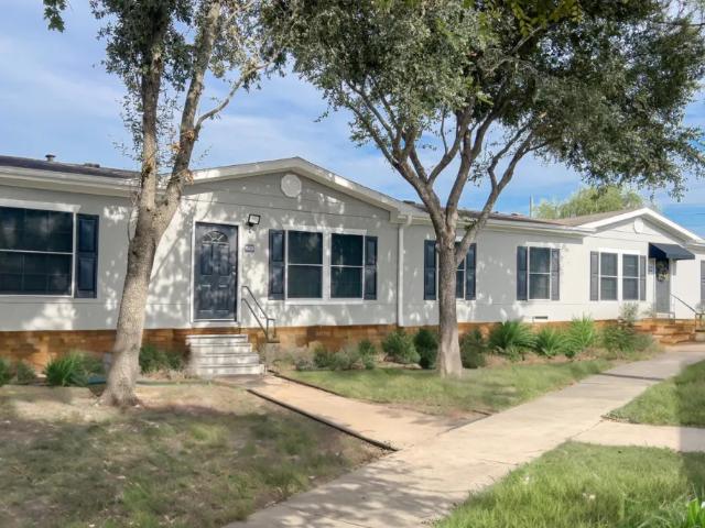 516 Stafford Spring Avenue 809
