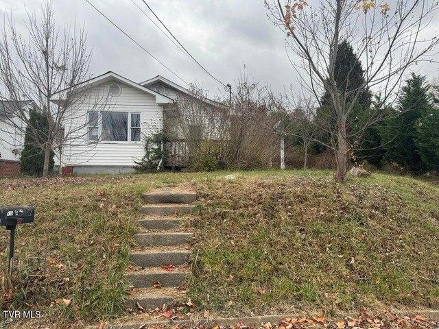 516 Stanley Ave, Johnson City, TN 37604