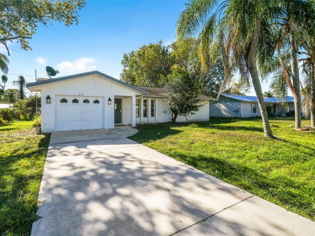 516 SW Buswell Ave, Port St. Lucie, FL 34983 | MLS #F10543