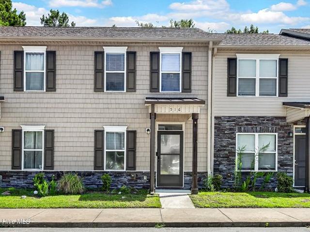 516 Pate Dr, Midway Park, NC 28544