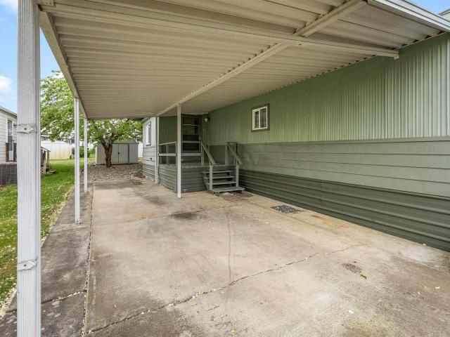 516 Park Ave 29