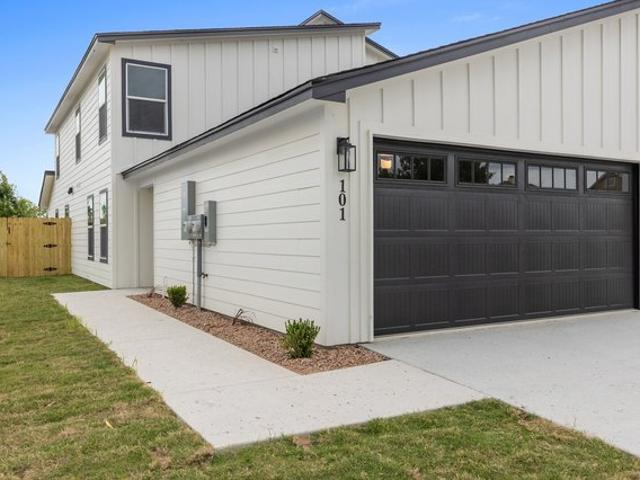 516 Paso Fino St Unit 101, Robinson, TX 76706