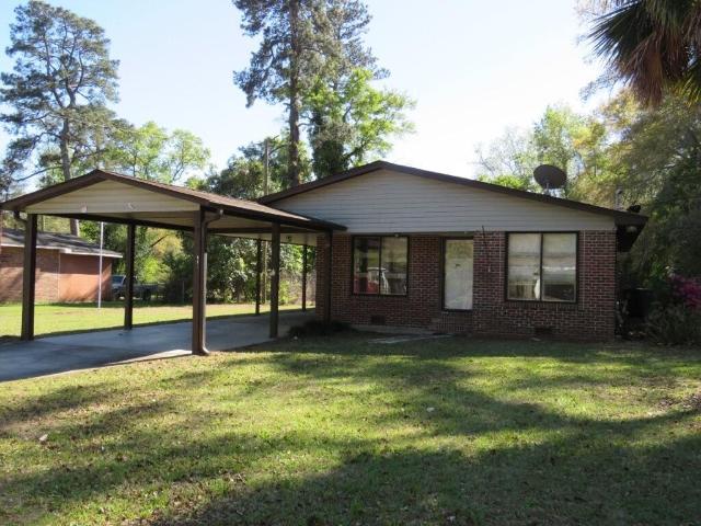 516 Rosewood Drive