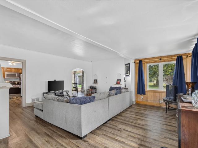 516 River Drive
