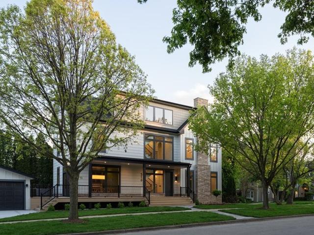 516 W 6th St, Hinsdale, IL 60521