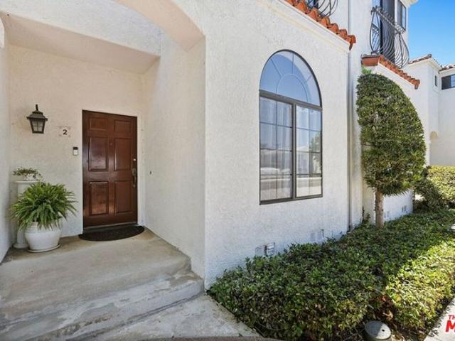 516 W 219th St Unit 2, Carson, CA 90745