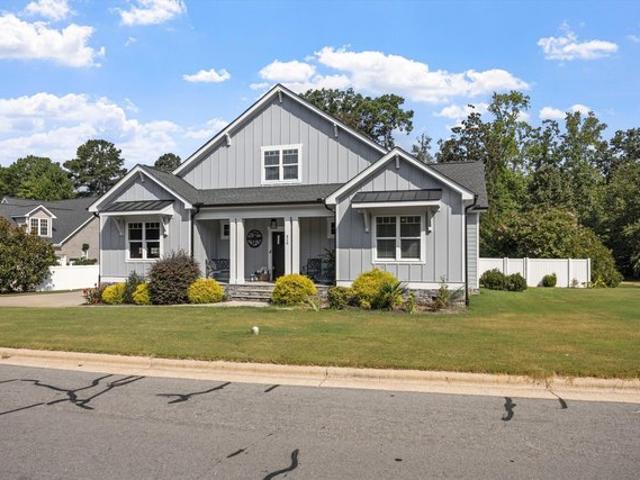 516 W Franklin St, Zebulon, NC 27597
