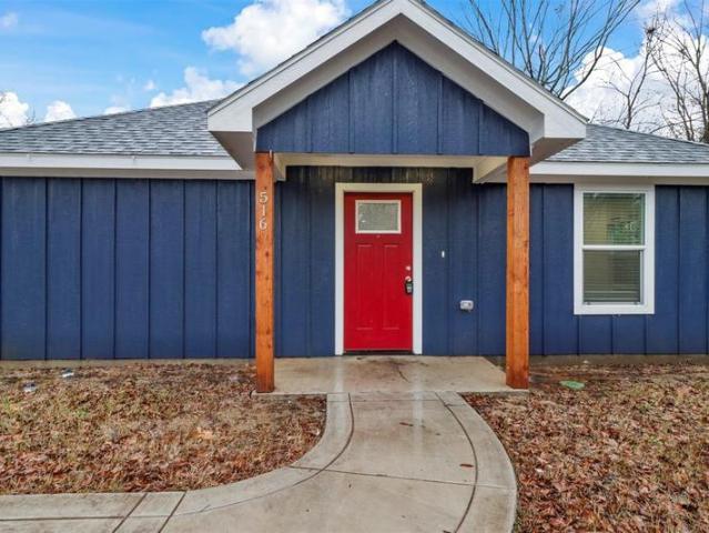 516 West Collins Street, Denison, TX 75020