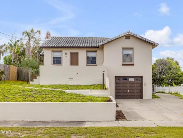 516 Wisteria Rd, Daytona Beach, FL 32118