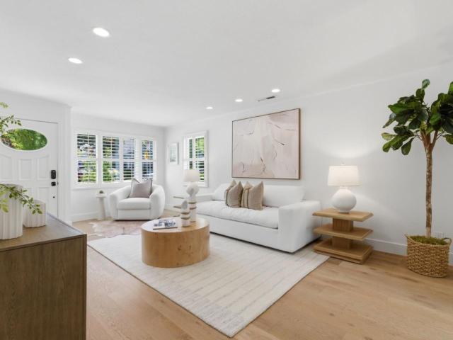 516 View St, Mountain View, CA 94041 | MLS #ML82043 | Compass