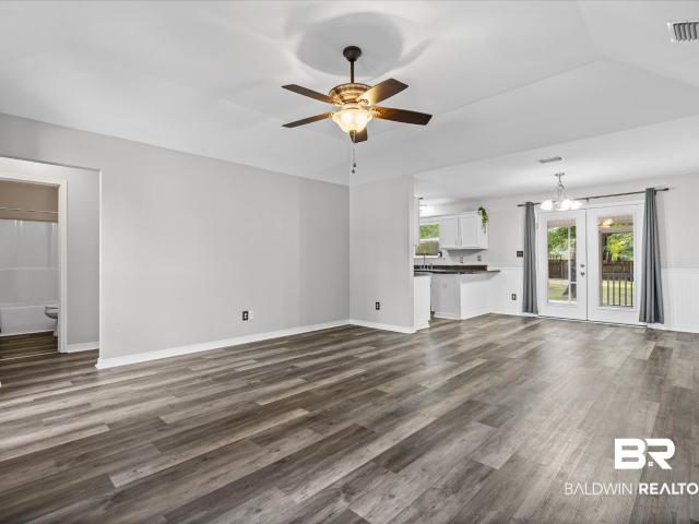 5175 E Taylor Woods Loop