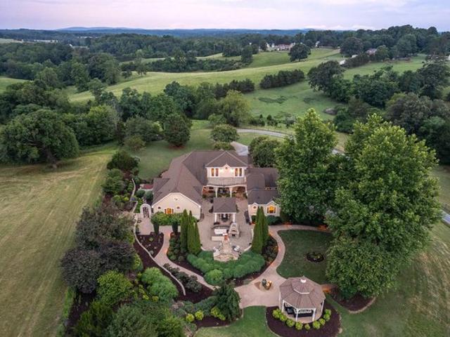 5175 Goode Rd, Forest, VA 24551