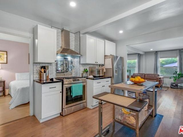 5175 S Van Ness Ave, Los Angeles, CA 90062
