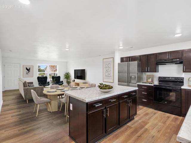5175 W Sunstruck Street