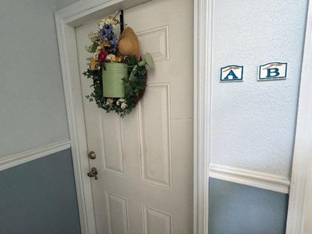 5176 Salmon Dr SE Apt A, Saint Petersburg, FL 33705