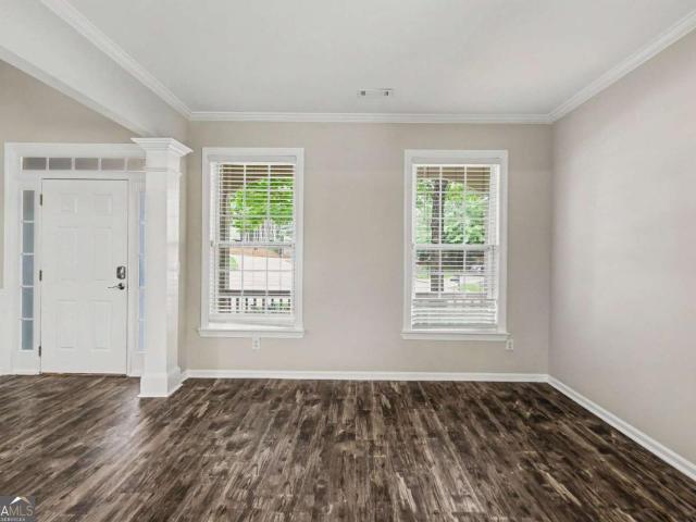 5177 Arran Lane