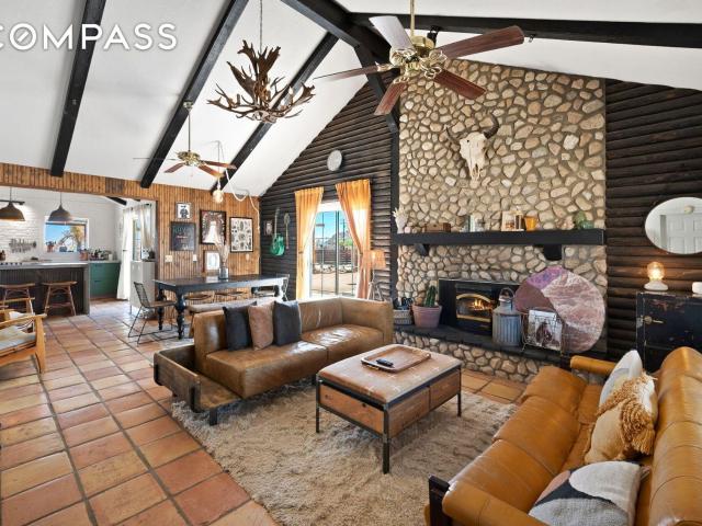 5177 Roy Rogers Rd, Pioneertown, CA