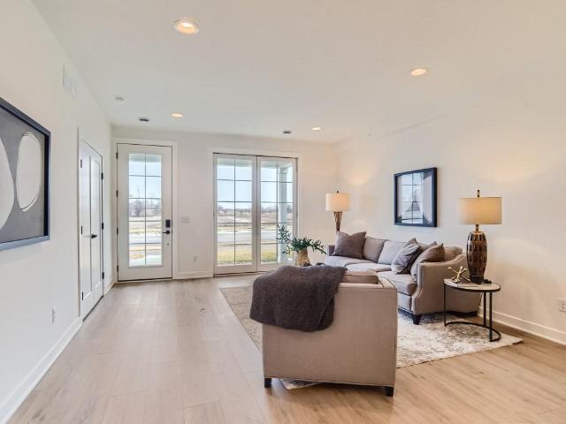 5177 th Street W