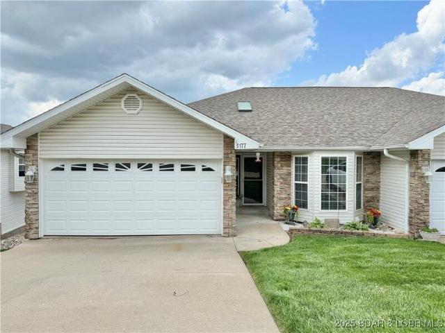 5177 Vicus Castry, Osage Beach, MO 65065